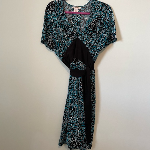 Vertigo Paris | Dresses | Vertigo Kaleidoscope Wrap Dress | Poshmark